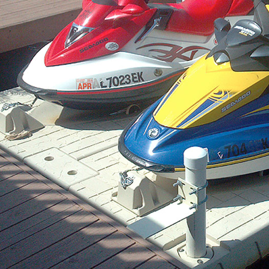 Boat Lifts | Lakeside Dock & Lift Sales | Year-Round Docks & Lifts Expert